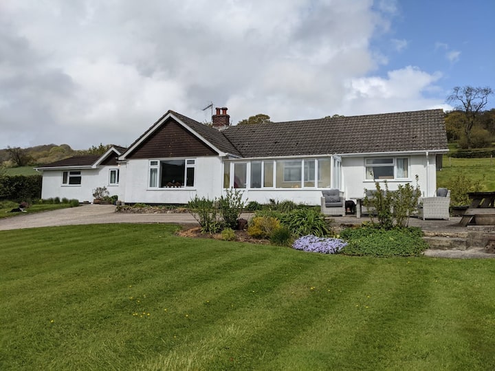 Sunnyacre - A Devon Home With A View - Sidmouth