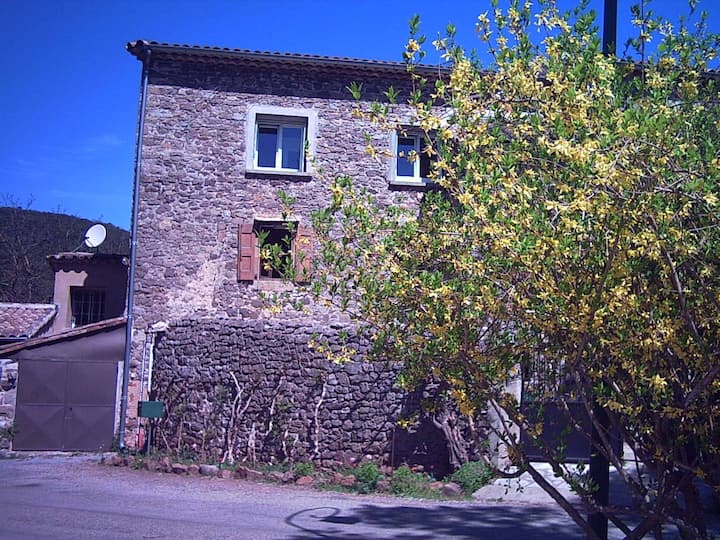 Sourire Du Sud, Un Joli T3 Au Coeur Des Cévennes - Anduze