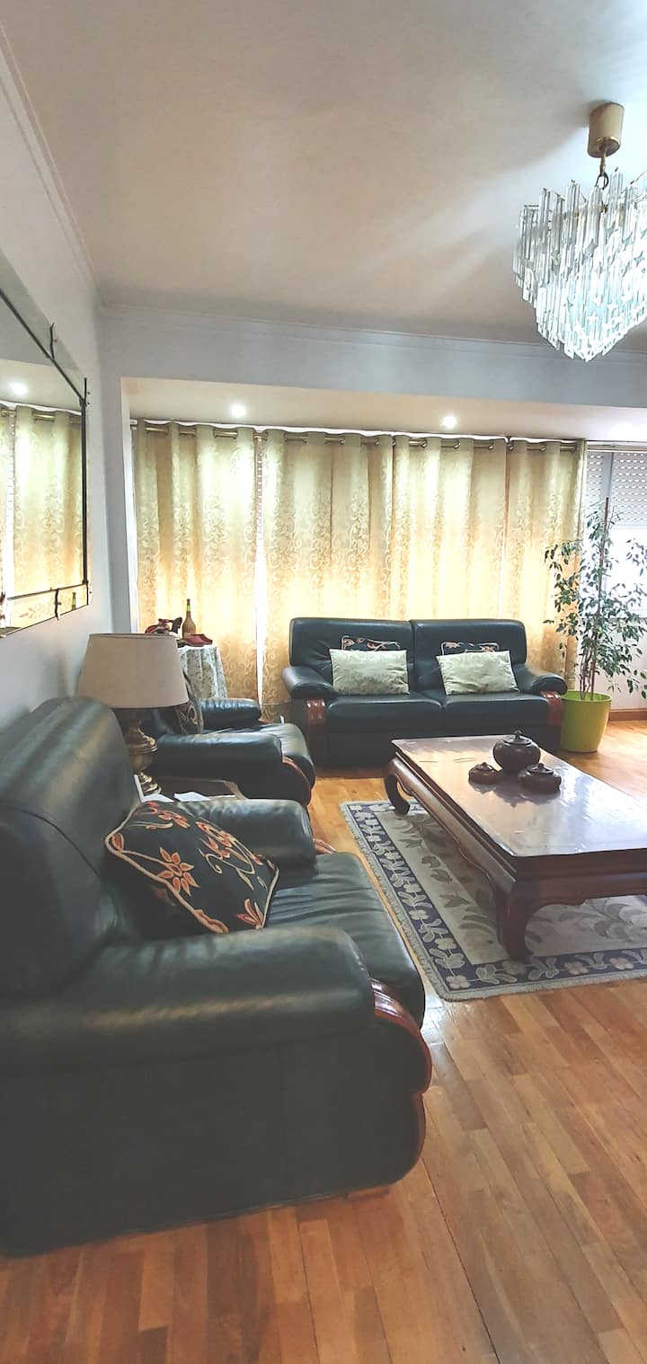 Apartment  Portela , Near The Airport 5km Downtown - Portela