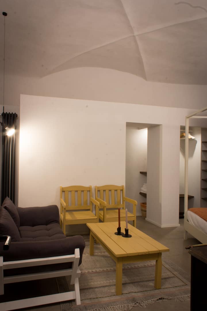 The House Of  Medioeval Walls - With Secret Garden - Genoa