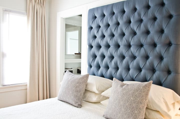 Stayinla | Private Rental 4b - West Hollywood, CA