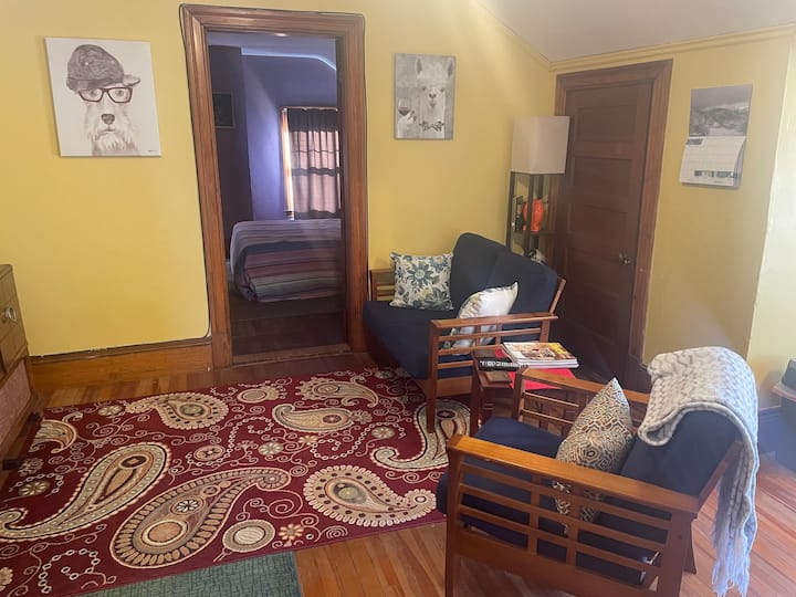 Hawksnest: Quiet 2br Apt, Heart Of The Berkshires - Pittsfield, MA