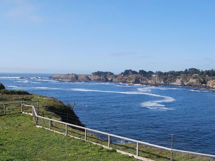 Ocean Front Property On The North Coast - Mendocino, CA