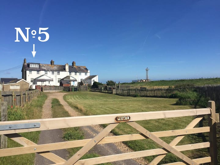 No. 5 Coastguard Cottages - Camber Sands