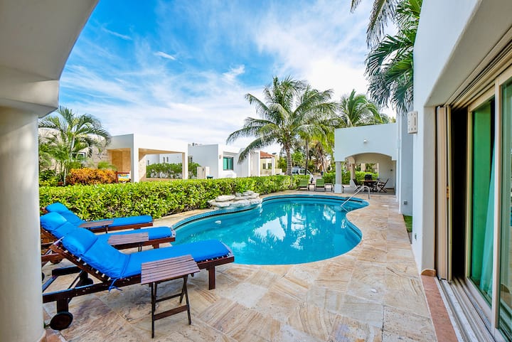 Luxury Villa Paradise, Steps To The Beach - Playa del Carmen