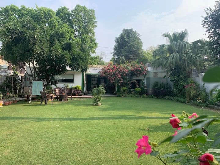 Green Serene Abode Five - Meerut
