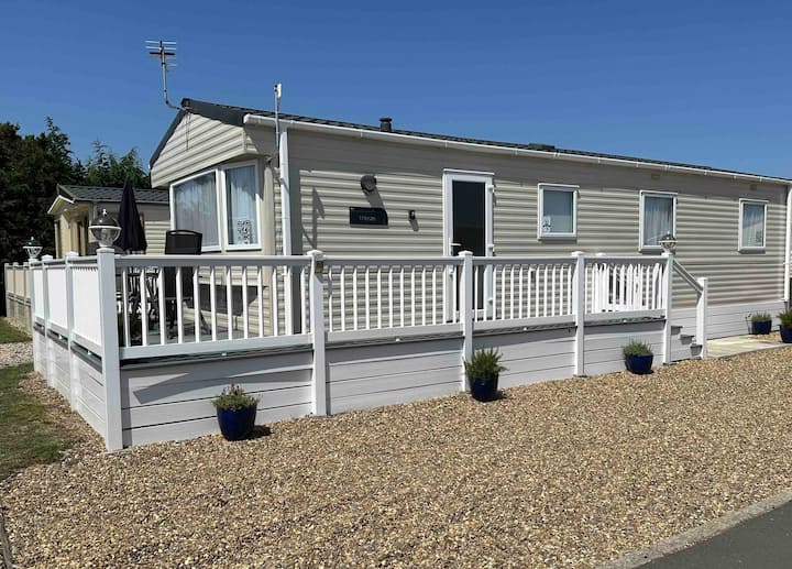Suffolk Seaside Holiday Home, Bright And Cheerful. - Felixstowe