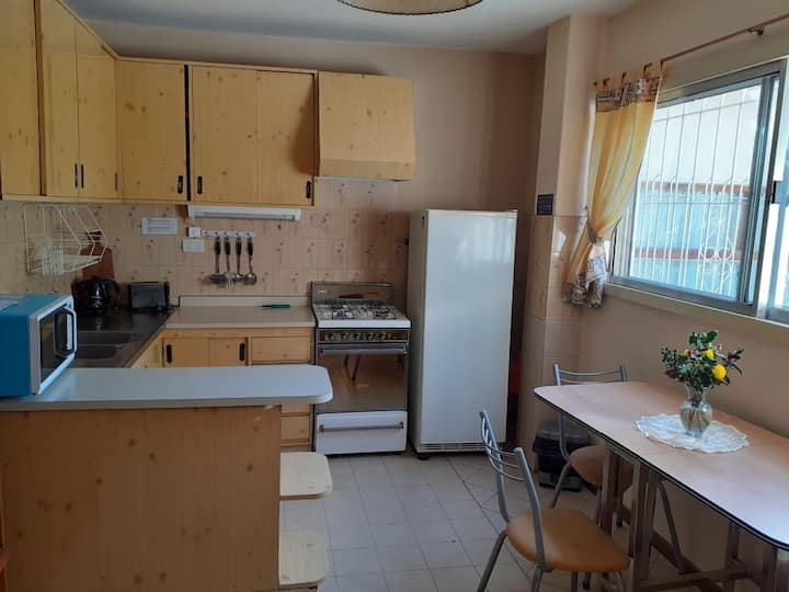 Dto.céntrico,seguro,luminoso.2 Adultos +1 Menor - San Carlos de Bariloche