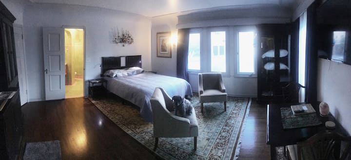 Studio Miracle Mile & The Grove - 1920's Splendor - Los Angeles, CA