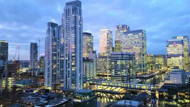 Canary Wharf Luxury Apartment -Panoramic Views. - London