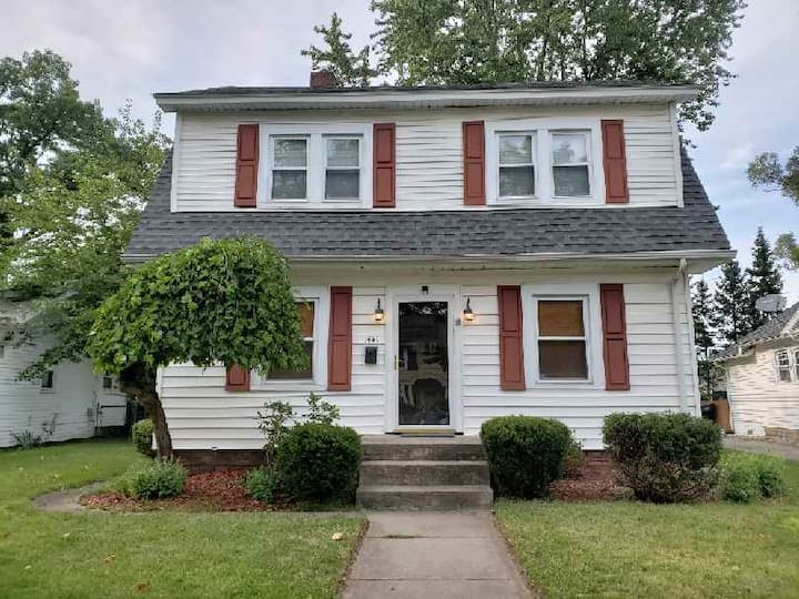 4 Bedroom Walking Distance From Notre Dame - 사우스벤드