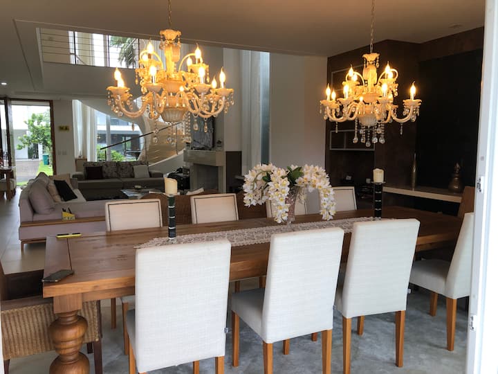 Mansão De Cinema Em Condomínio Fechado Atlântida - Capão da Canoa