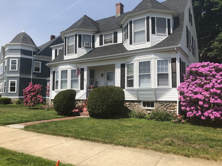 The Hydrangea Inn - Ipswich, MA
