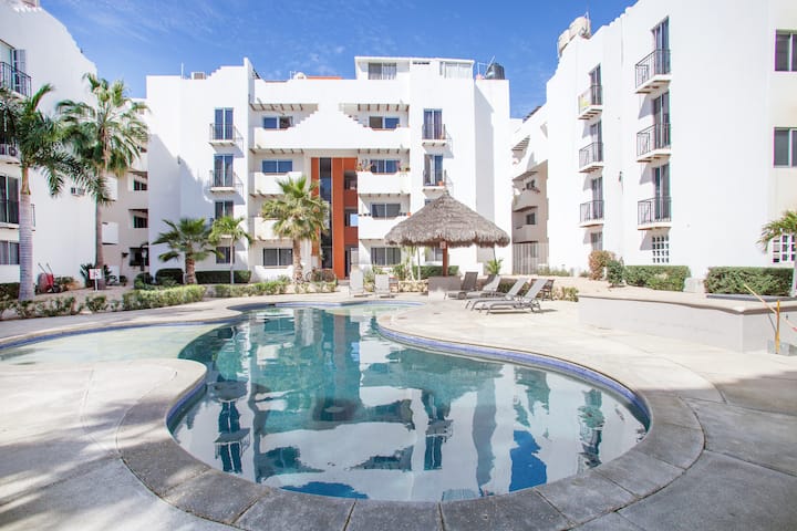 Cabo 3br Condo Close To The Beach & Golden Zone. - Cabo San Lucas
