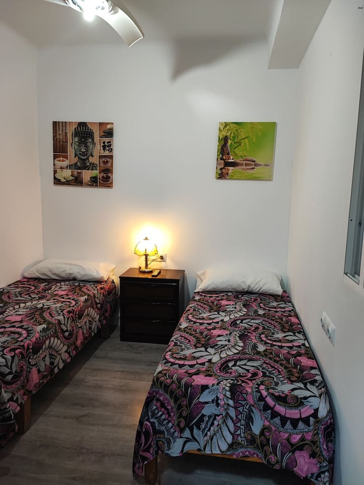 Habitación Compartida - Ibiza