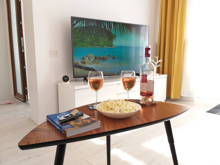 Relax In The Center Of The City - Newly Renovated - Bucarest
