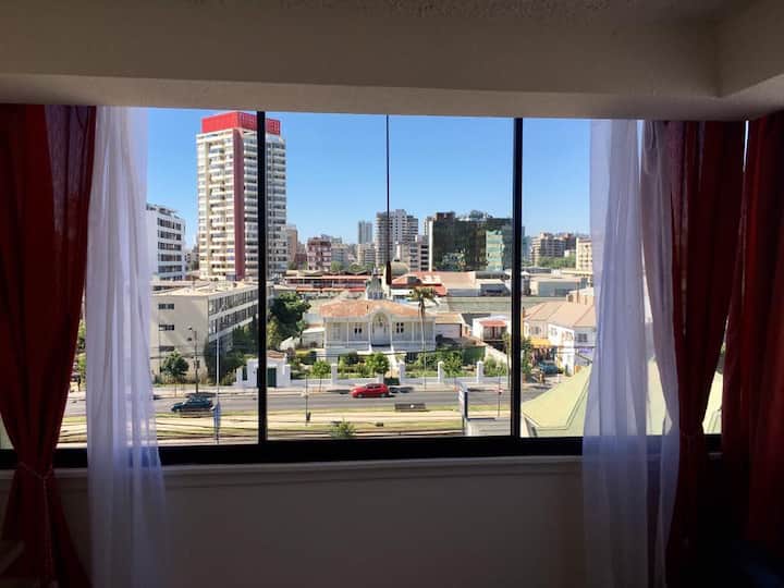 Departamento Muy Central En Viña Del Mar - Valparaíso, Chile