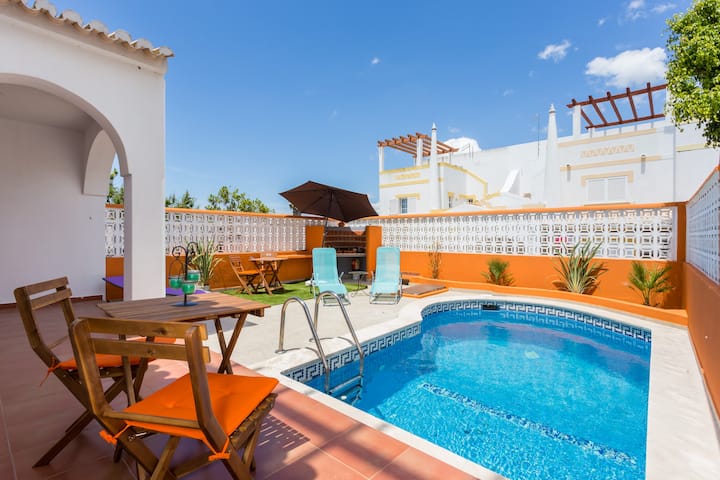 Meyra's House - 3 Lovely Bedroom Villa With Pool. - Lagos