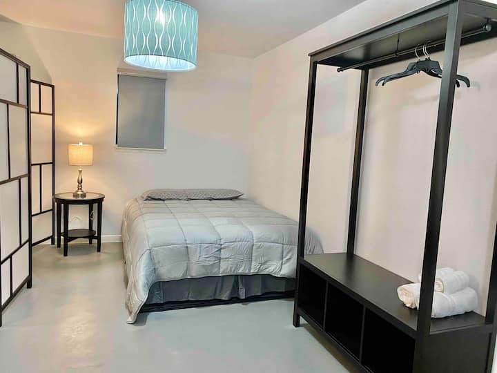 Comfy Guest House Close To Medical Center Ii - Bellaire, TX