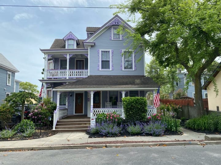 Cape May Home (Left Side) 3br Walk To Everything! - Cape May, NJ