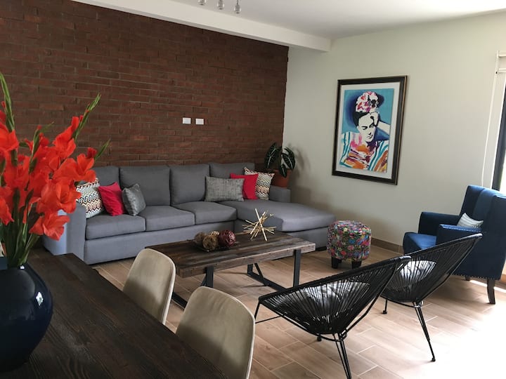 Spacious & Modern 3 Bdr. 5 Min Cayalá - Guatemala