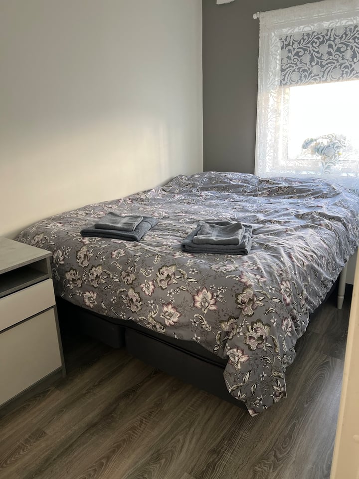 Lovely One Bedroom Condo In The City Center - Bergen