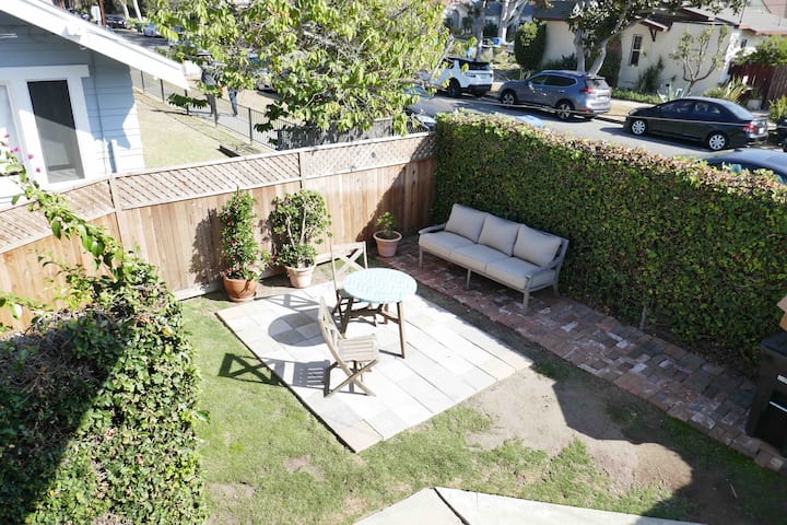 Sunny Culver City Classic Walk To Farmers Market - Inglewood, CA