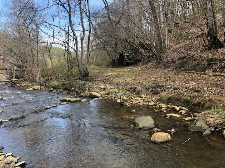1940screekside Farmhouse *Spring Discounts* - New River State Park, Laurel Springs