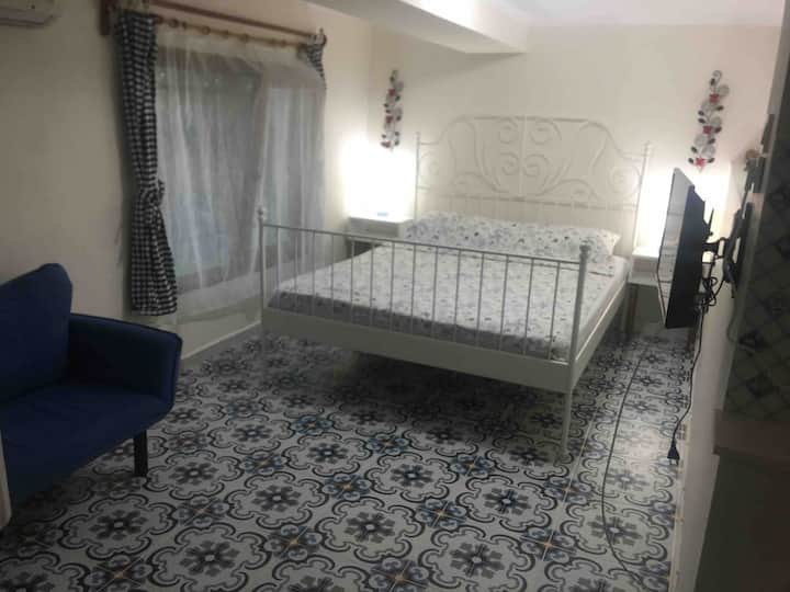 Studio Type Room In The Center Of Izmir Karaburun - Karaburun