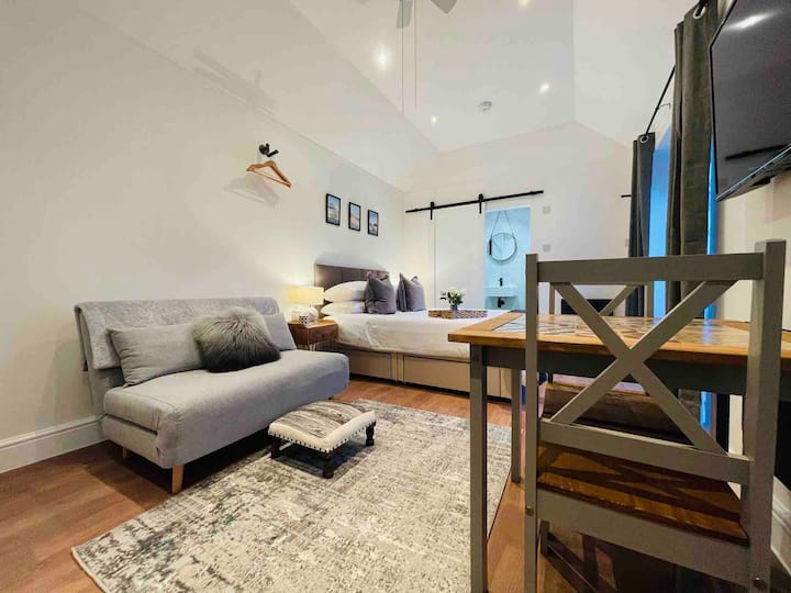 "The Retreat" Beautiful Self Contained Studio - Bournemouth