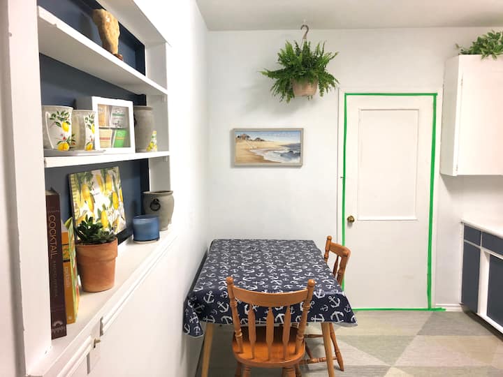 Uvsanitized Clean & Bright Downtown 1stfloor House - Hamilton, Canadá
