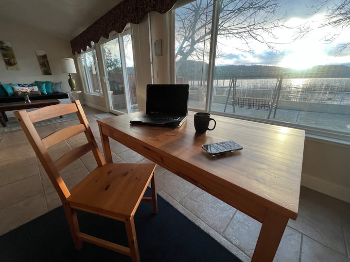 Lakeside Cabin Retreat - Clearlake, CA