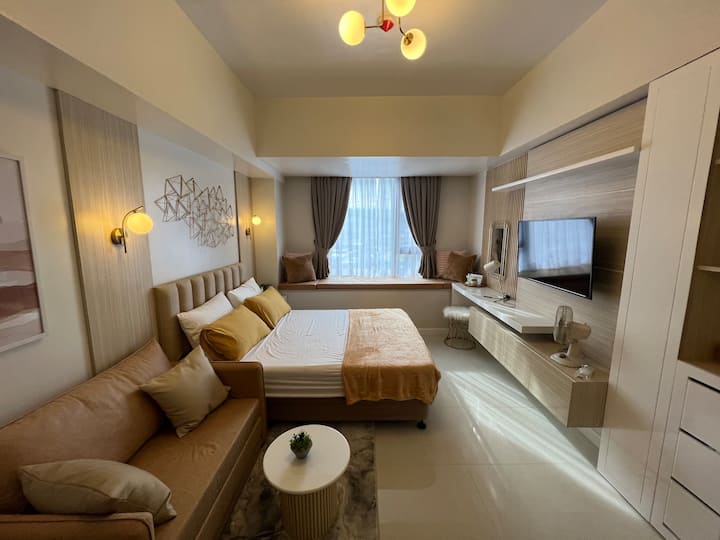 La Soliel (Mandani Bay Suites | Wifi + Netflix) - Lapu-Lapu City