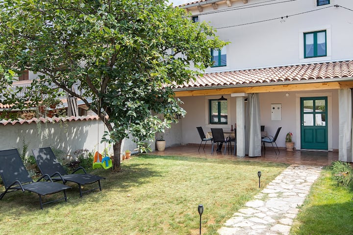 Holiday Home Eufemia Pula (Valtura) - Krnica