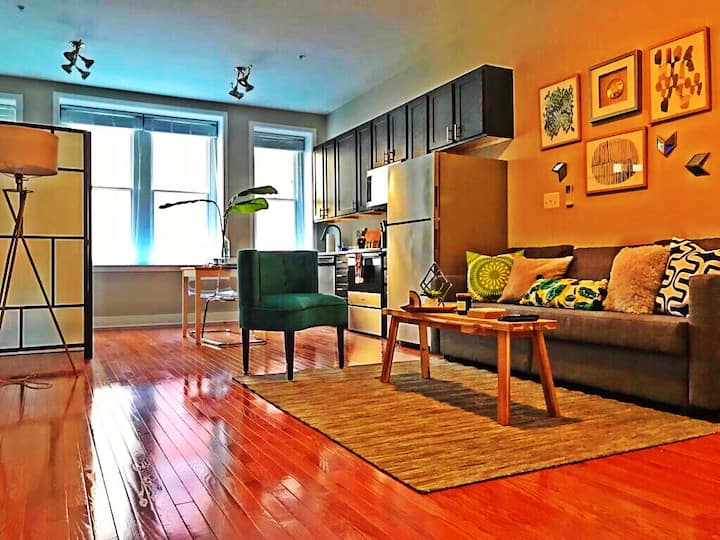 *Chic Downtown Studio! 4 Min Walk To Inner Harbor* - Horseshoe Casino Baltimore