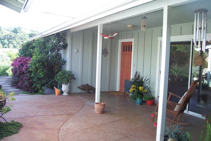 Meadow View 2 Bd. Retreat Home - Ojai, CA