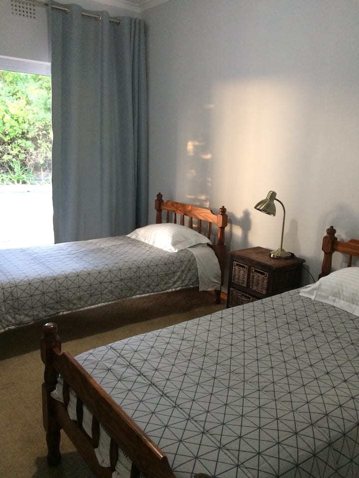 Spacious With Lots Of Natural Light - Stellenbosch