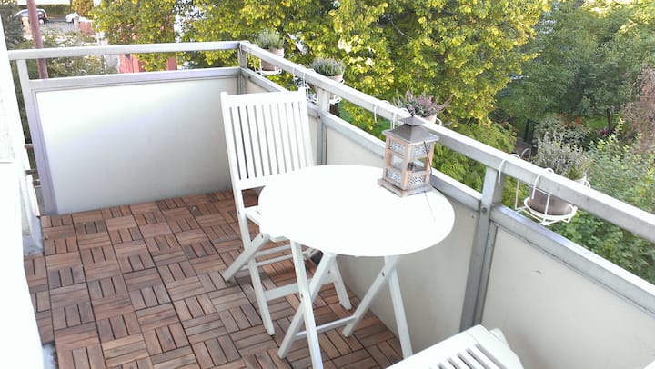 Stylish Balcony Apartment Directly At Octoberfest - München