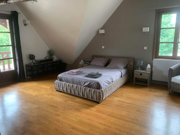Loue Grande Chambre Avec Sdb Dans Belle Maison - Nouan-le-Fuzelier