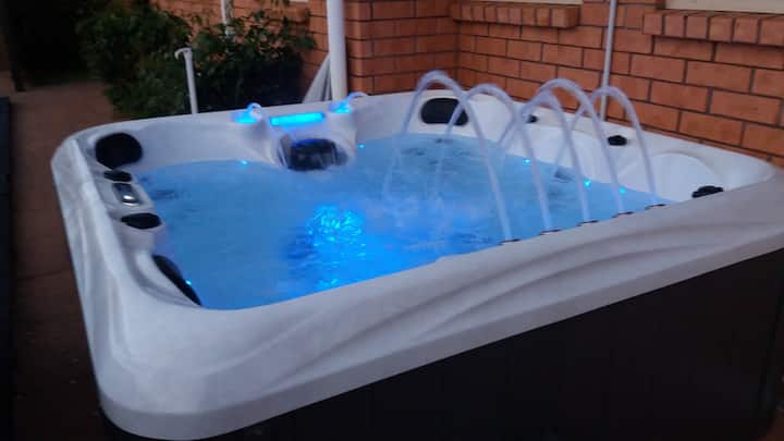 $110pn For Luxury Suite In Papamoa - Papamoa