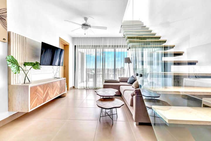 Luxury Penthouse With Private Rooftop At The Beach - Punta Cana