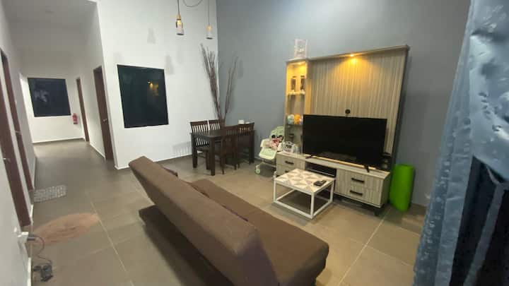 Newly Furnish House Near Ksl, Woodlands Checkpoint - Johor Bahru