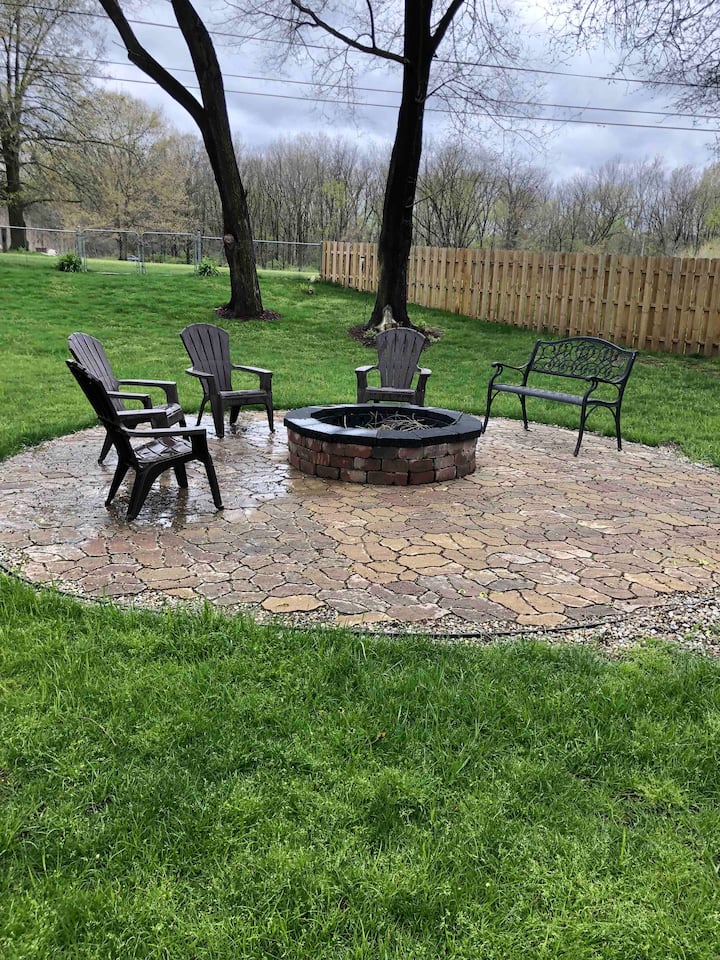 Whispering Pines - Elkhart, IN