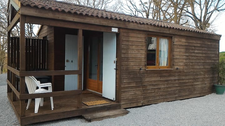 Chalet Sur Camping Calme - Bressuire