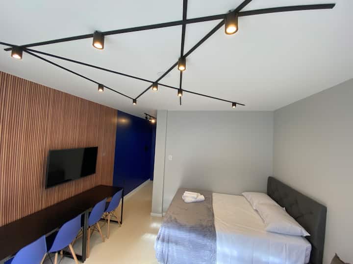 Novo Studio Com Garagem. Orla E Hospital Mãe Deus. - Porto Alegre