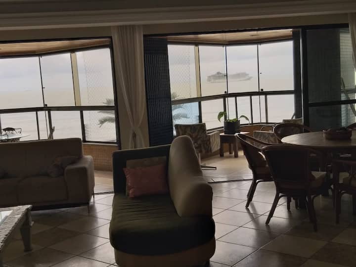 Frente Mar Com Churrasqueira - 4 Suites - 2 Garag - 발네아리오 캄보류