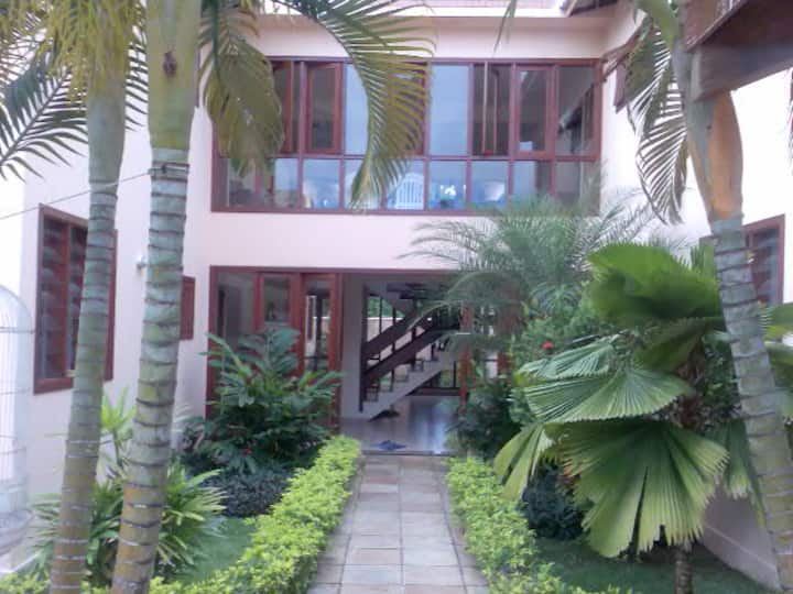 Cozy Apartment Two Blocks From Taperapuã Beach - Porto Seguro