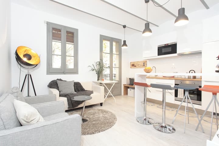 Design&centric In Sagrada Familia - Barcelona