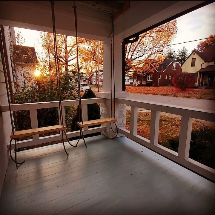 Harmony Home Duplex Studio For Contract Travelers - Belleville, IL