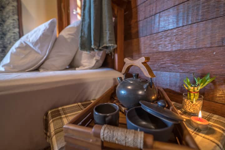 Bondhut-summer Getaway With Stunning Sunset Vibe - Canggu